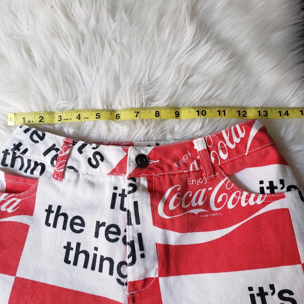 Coca Cola Short. - Gem